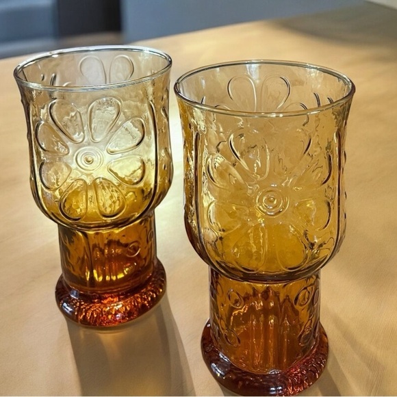 Libby | Dining | Libby Country Garden Tumblers Set Of 2 Amber Colored ...